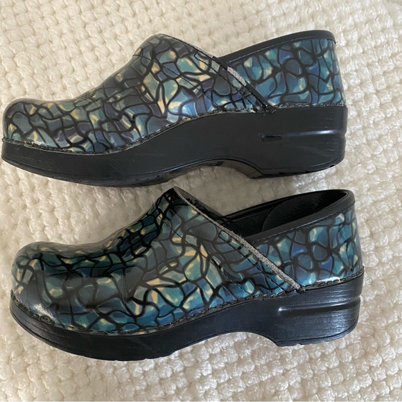 Dansko | Shoes | Dansko Shoe Clogs | Poshmark